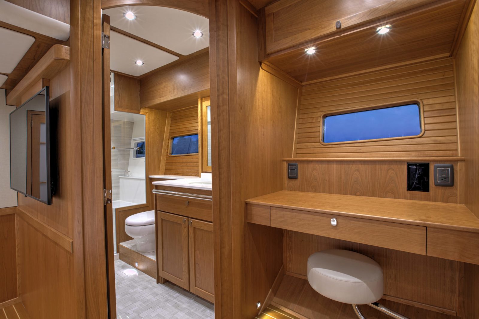 The Sabre 58 Grand Master Stateroom - DiMillo's Yacht Sales