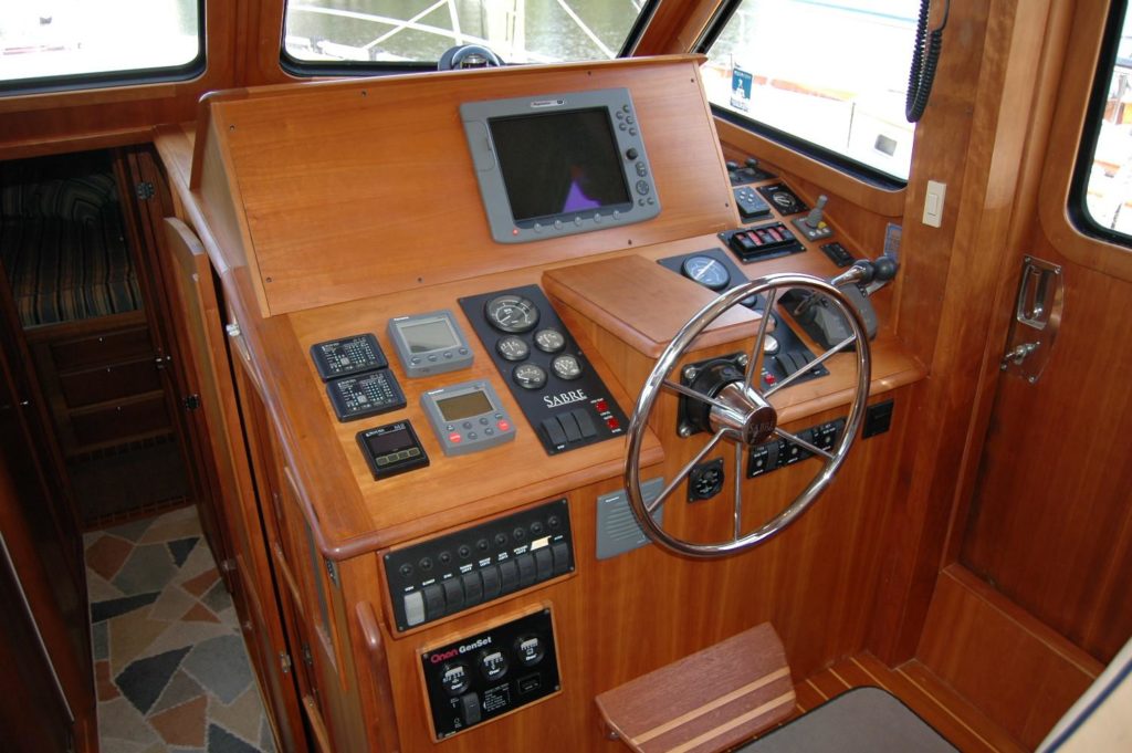 Featured Listing: 2005 Sabre 42 Flybridge Sedan - DiMillo's Yacht Sales