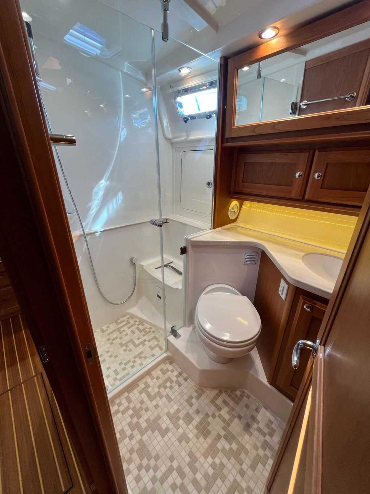 Featured Listing: 2022 Sabre 45 Salon Express - DiMillo's Yacht Sales