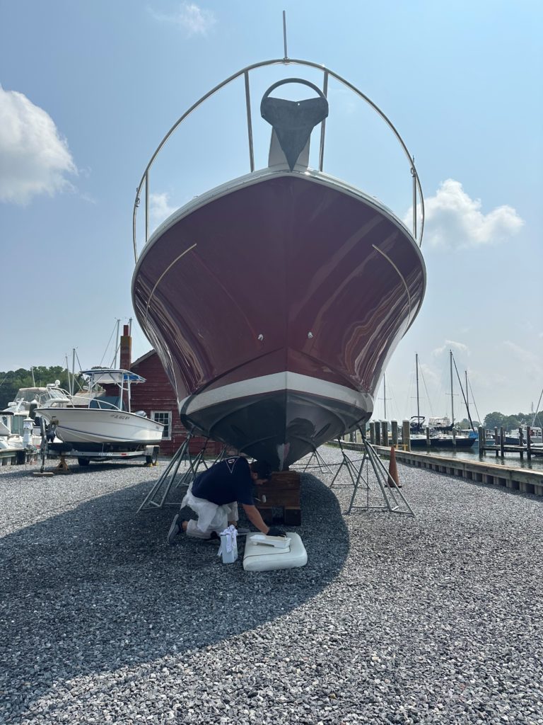 Oxford Team Prepares "Soundwave" for Her New Home - DiMillo's Yacht Sales