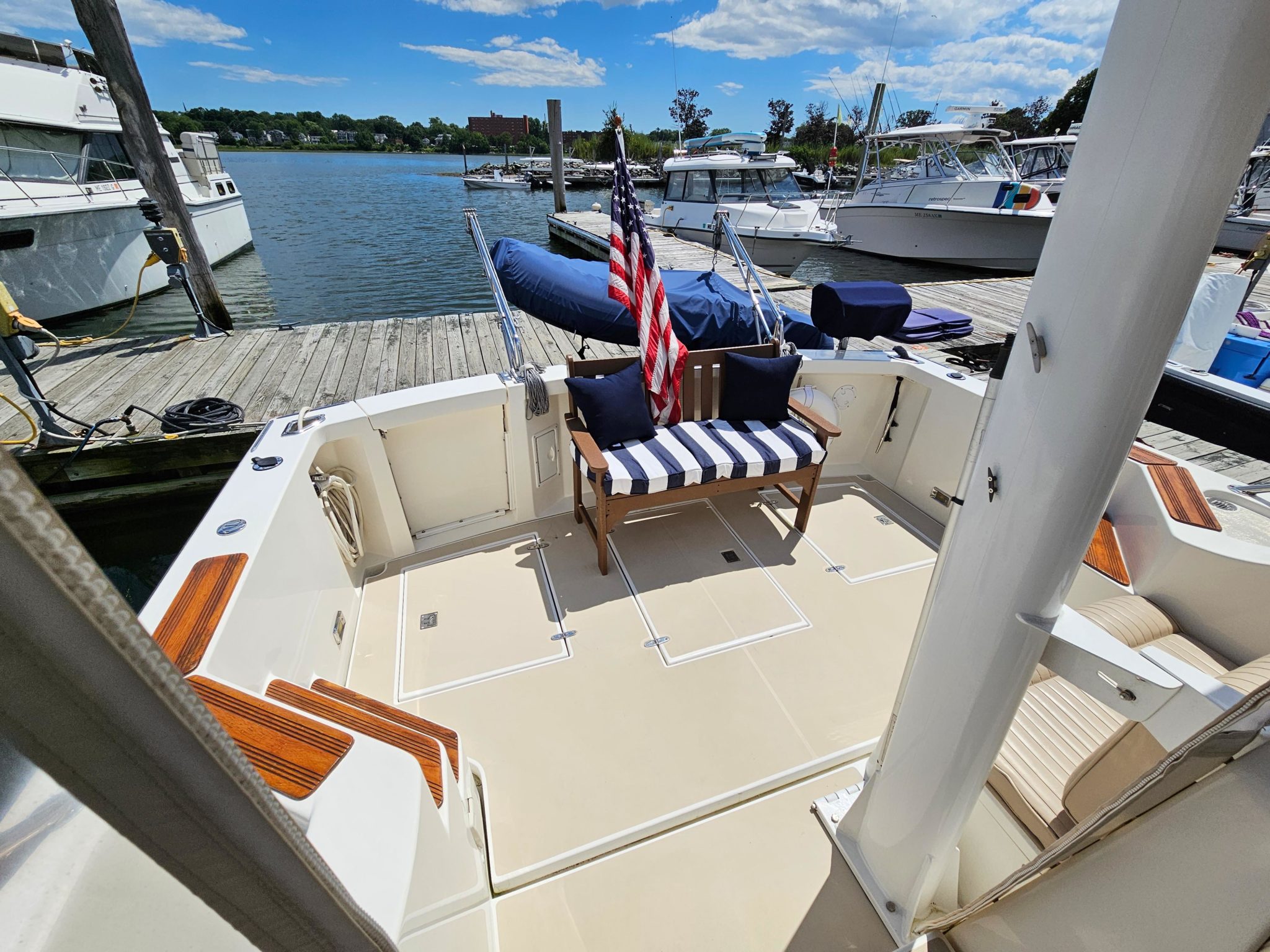 Featured Listing - 2000 Sabre 36 Salon Express - DiMillo's Yacht Sales