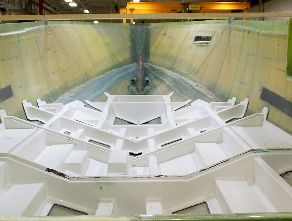 Innovative Hull Composite of MJM Yachts Models - DiMillo's Yacht Sales