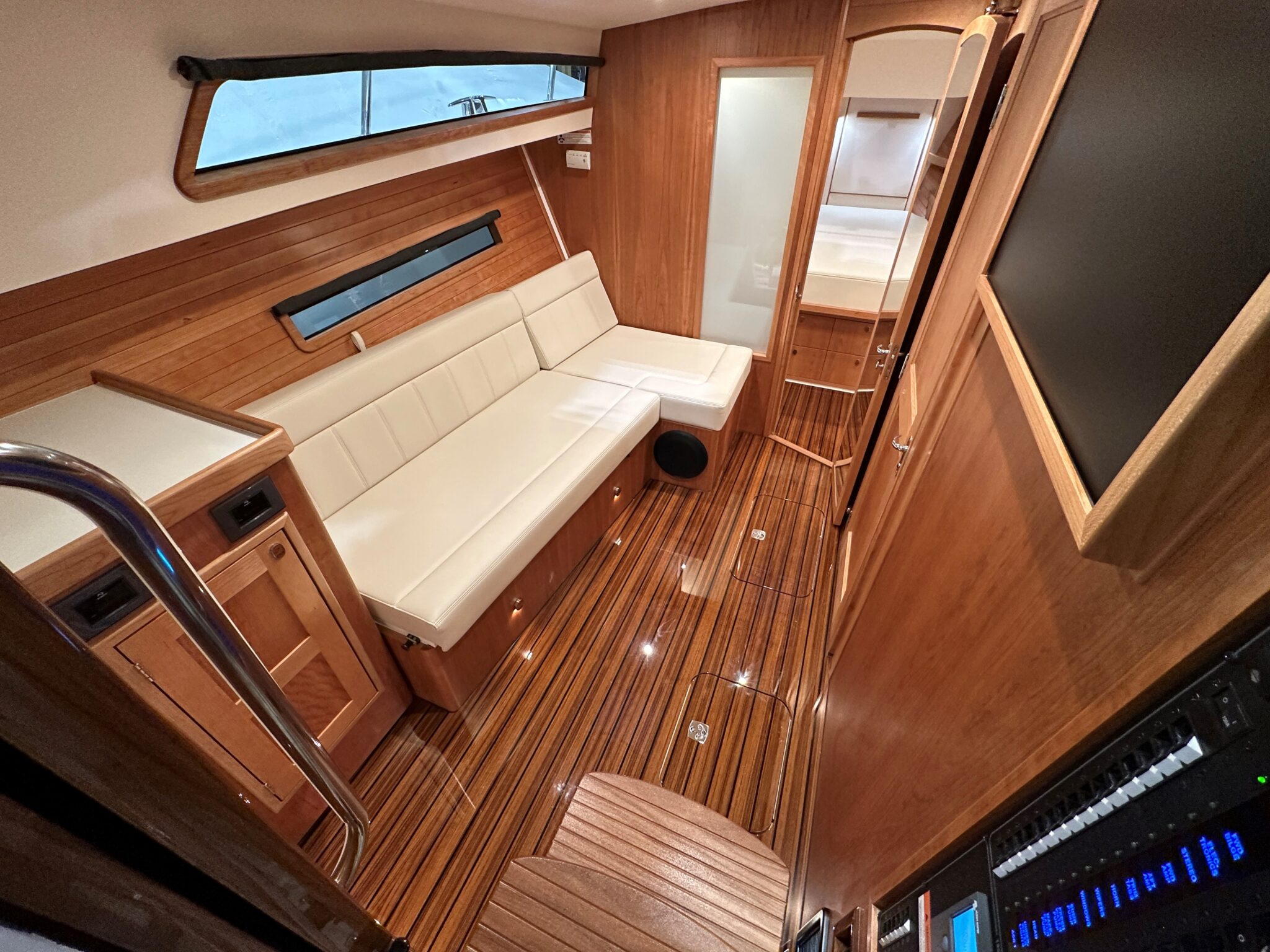 NEW MJM 42- In Stock! - DiMillo's Yacht Sales