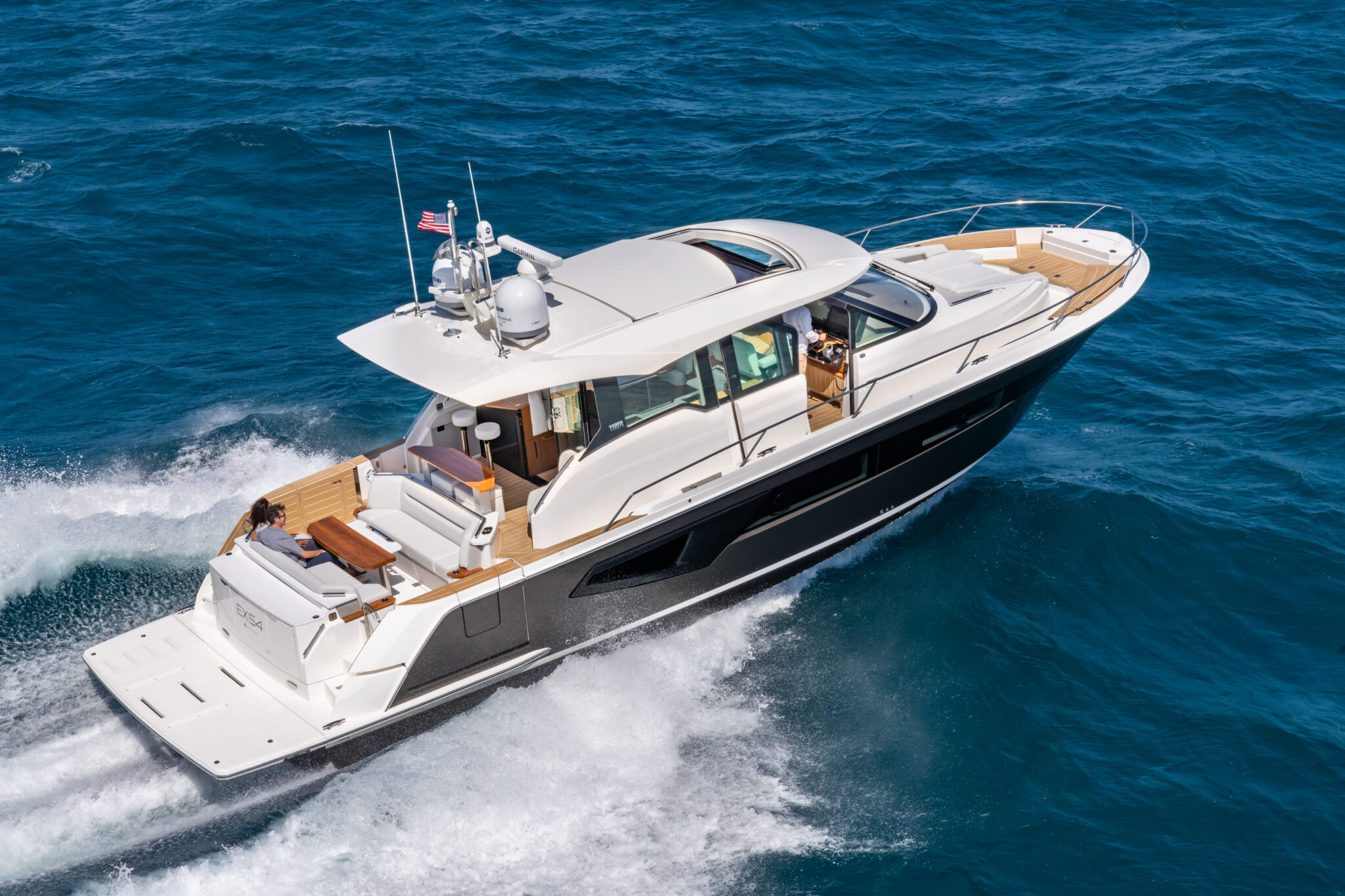 Tiara EX 54: Designed for Your Lifestyle - DiMillo's Yacht Sales